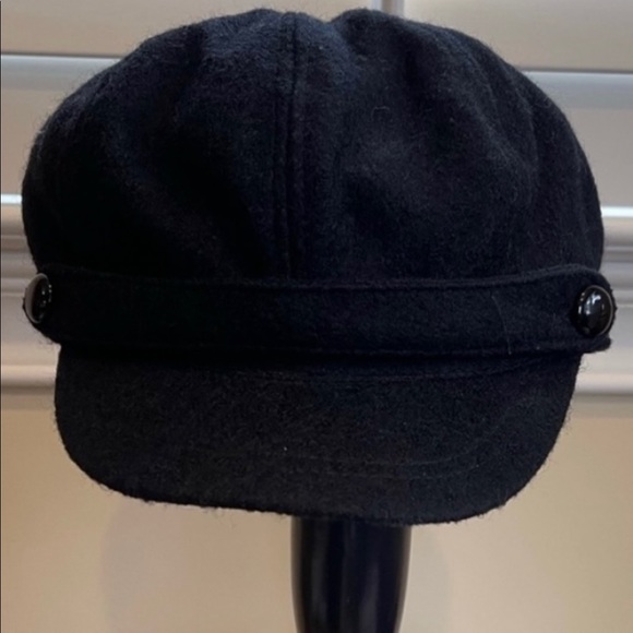 Accessories | Newsboy Hat With Side Buttons Black | Poshmark